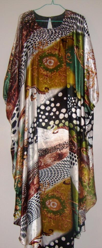 Vetements Accessoires : Très belles tuniques en soie perlée et brodée ...